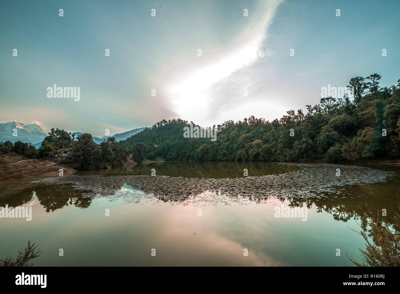 Deoria tal lake hi-res stock photography and images - Alamy