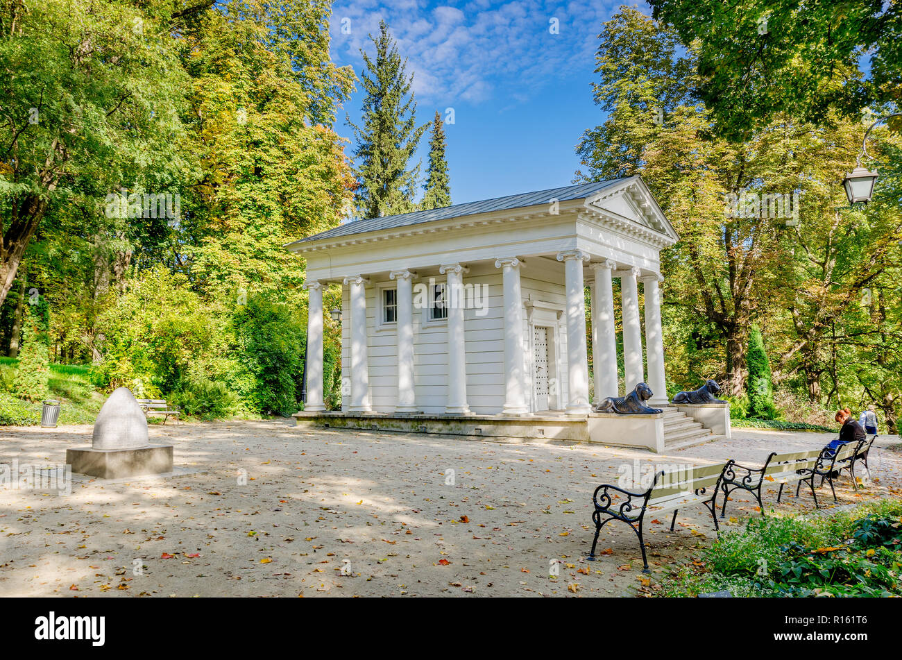 Temple of Diana (aka temple of Sibyl), the Royal Baths Park. Warsaw ...