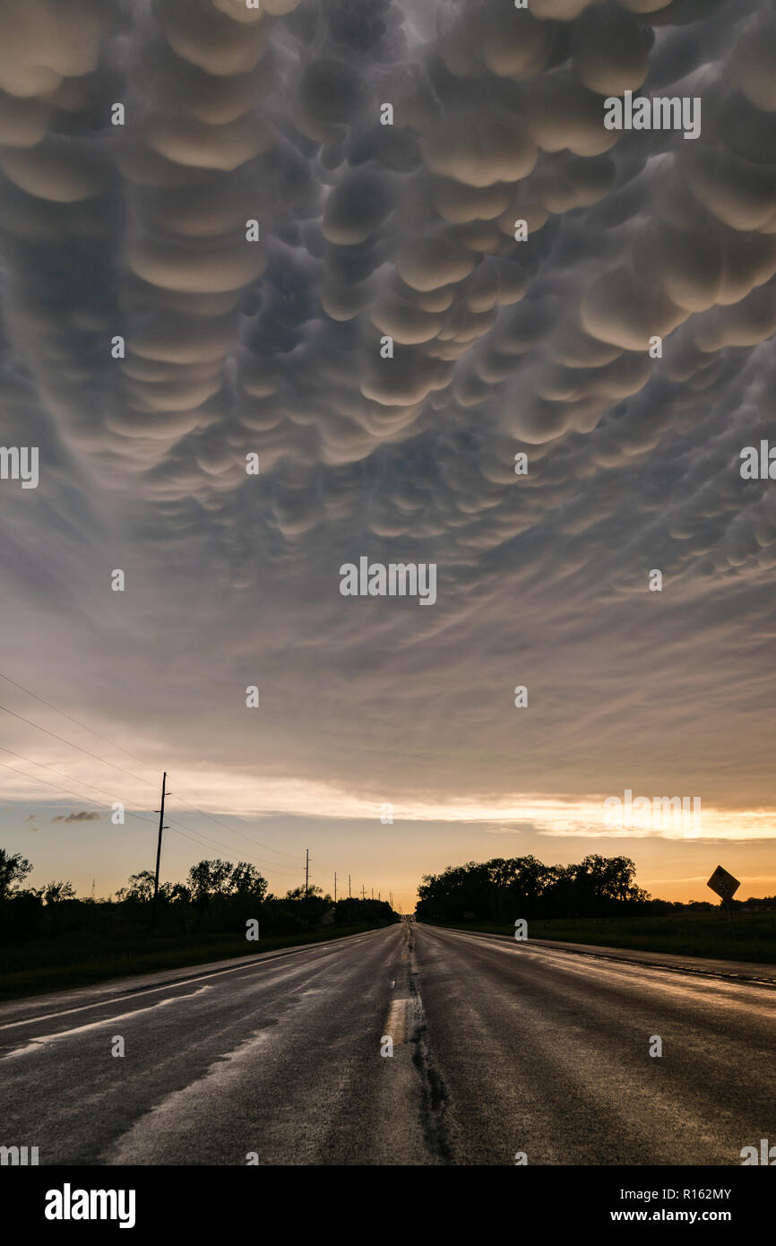 Nebraska storm hi-res stock photography and images - Alamy
