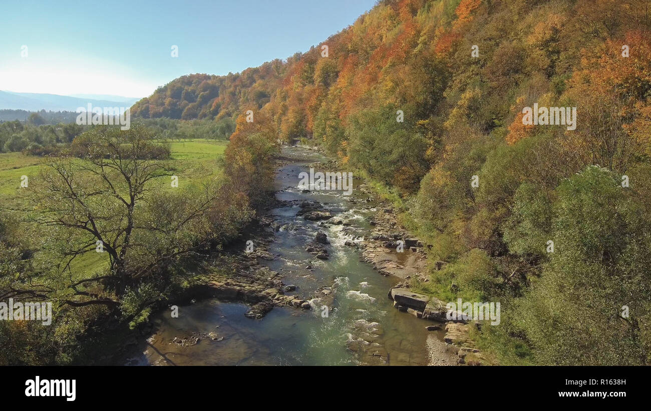 Flying drone over water hi-res stock photography and images - Alamy