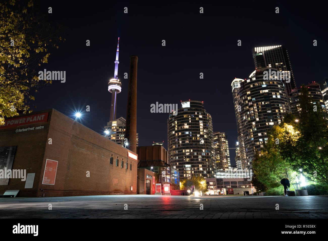 Toronto by night Stock Photo - Alamy