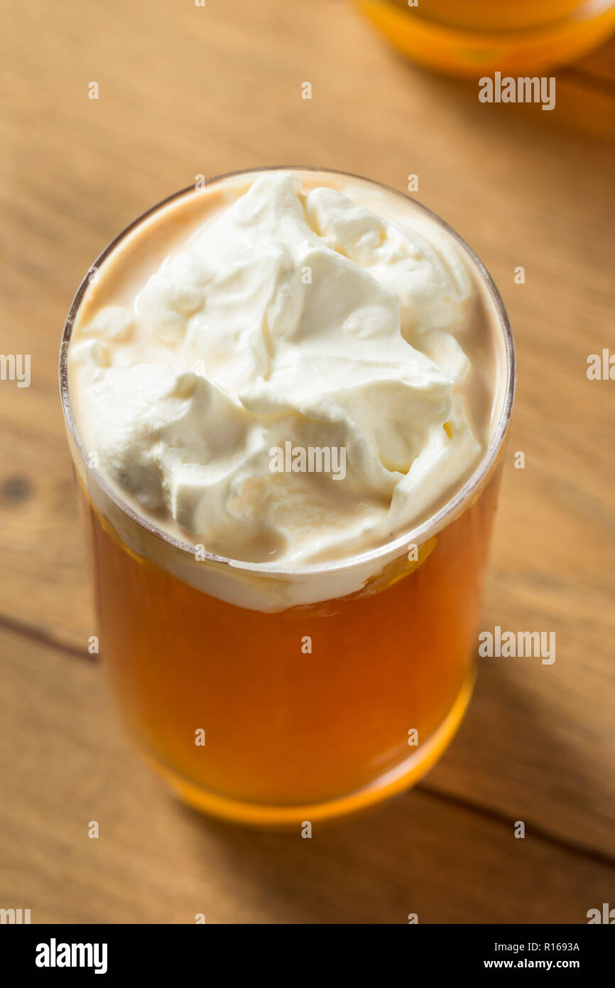 Creamy iced tea hi-res stock photography and images - Alamy
