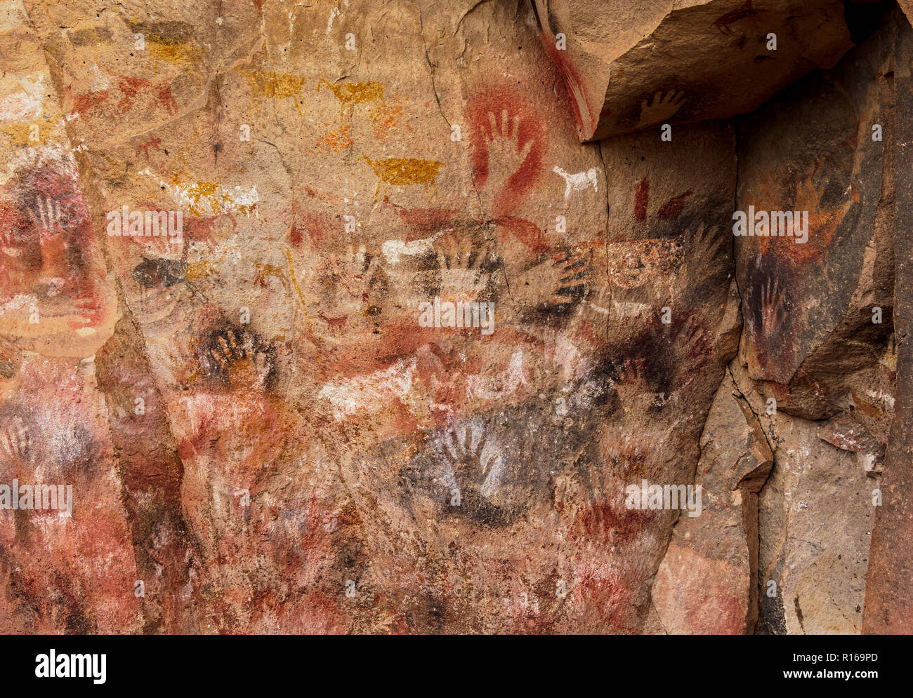 Cueva de las manos patagonia hi-res stock photography and images - Alamy