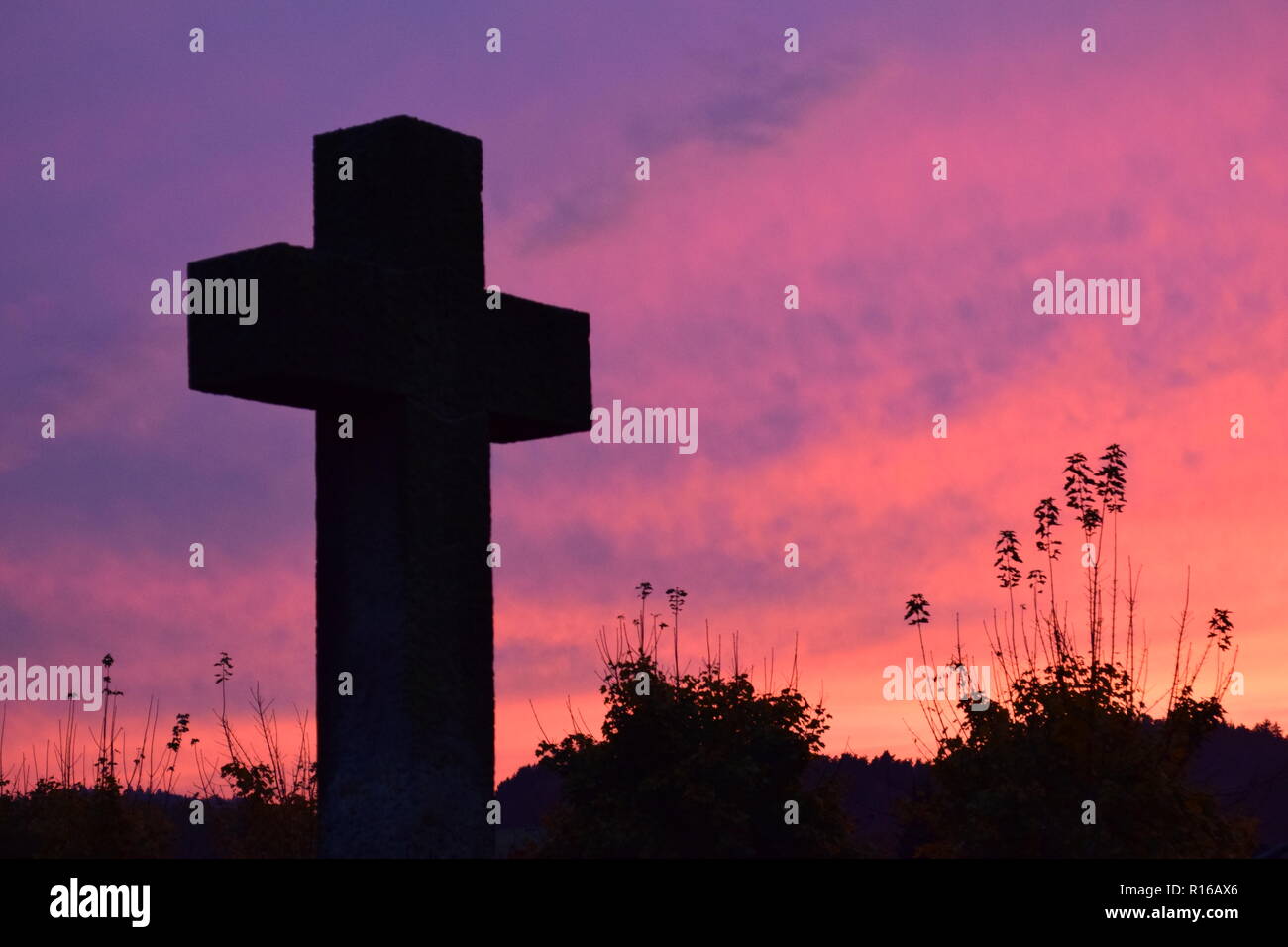 Time laps of the sun setting hi-res stock photography and images - Alamy