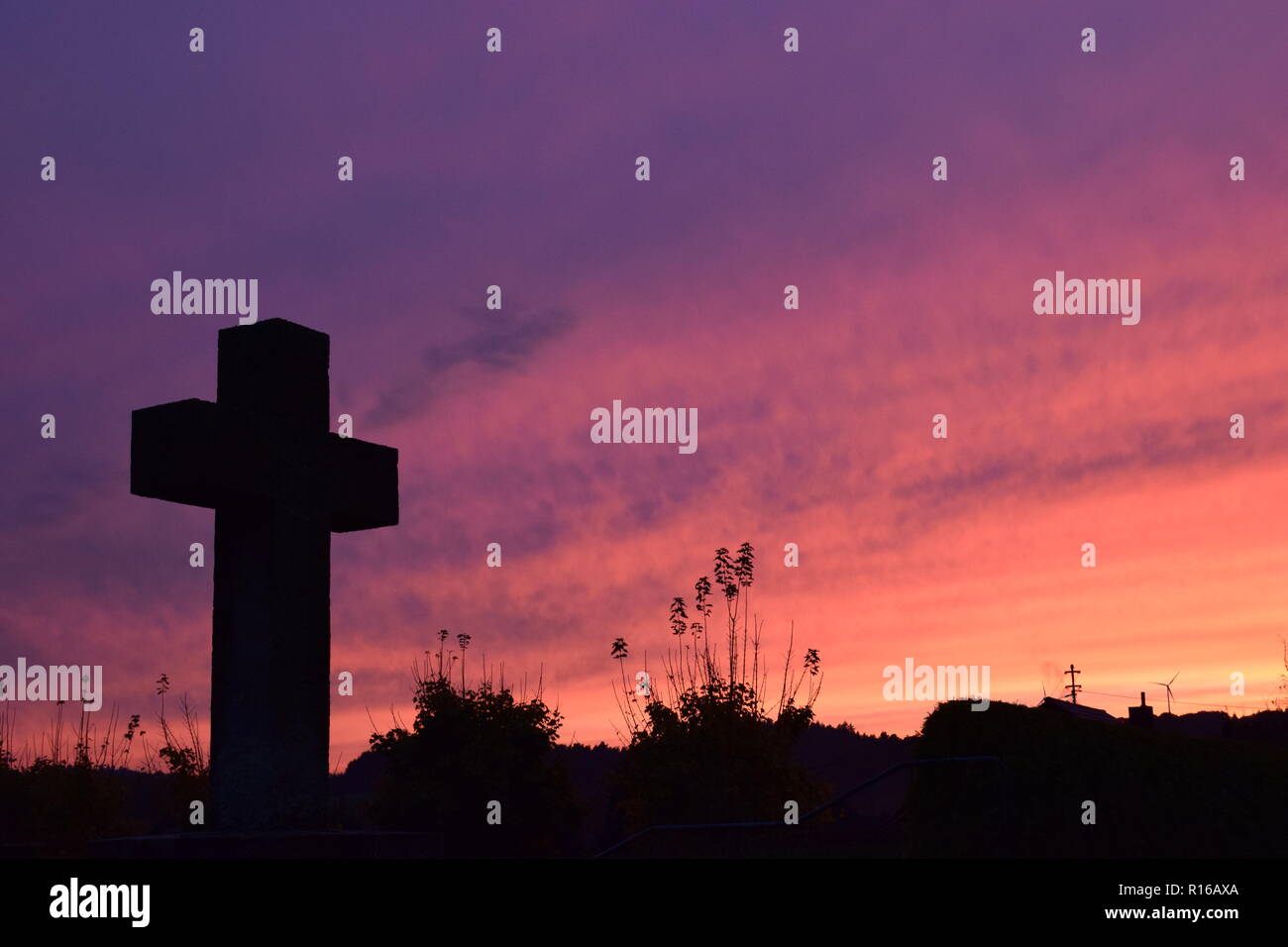 Time laps of the sun setting hi-res stock photography and images - Alamy