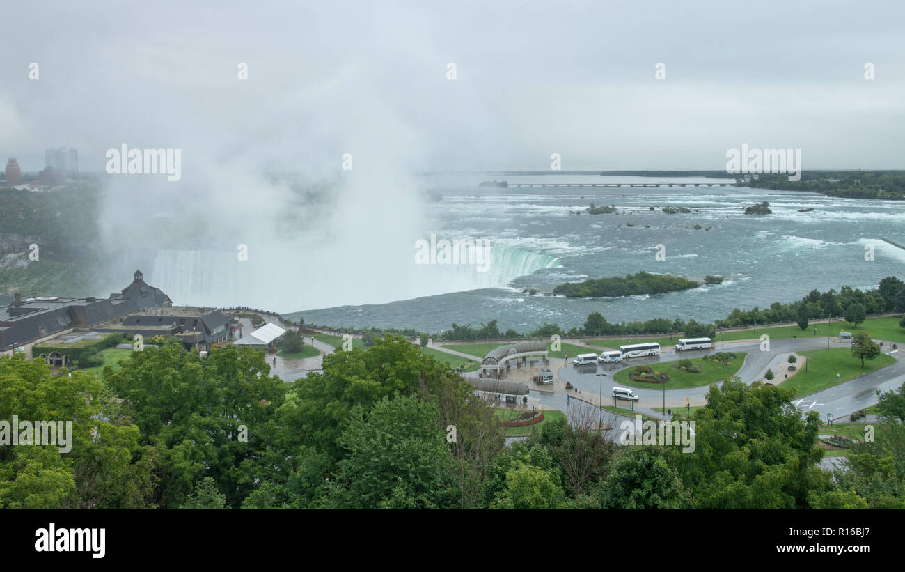 Canadian side of river hi-res stock photography and images - Alamy