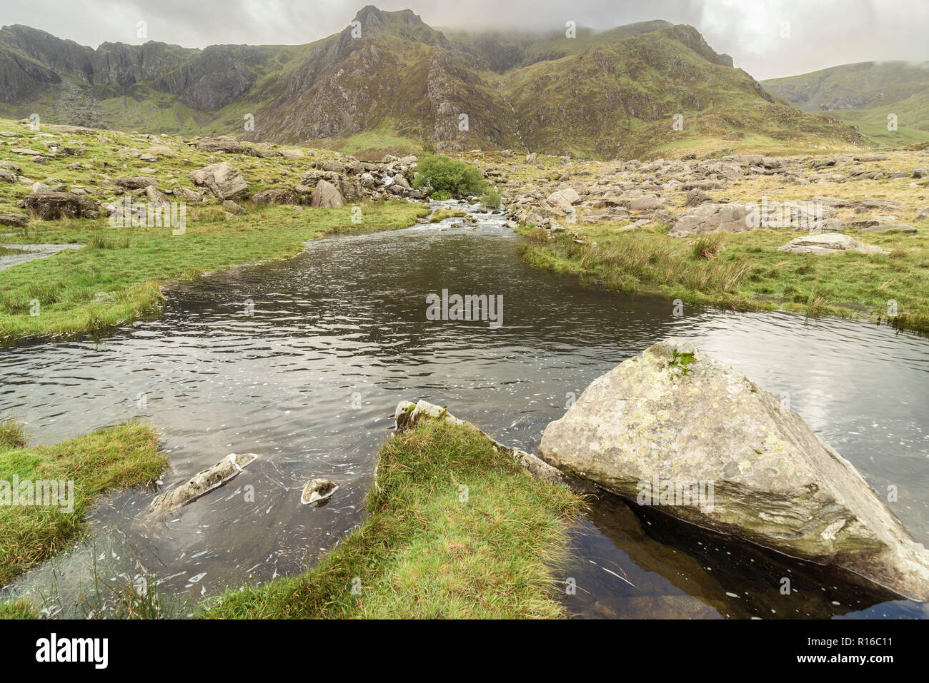 Afon Idwal leading towards Twill du (also known as the Devils Kitchen ...
