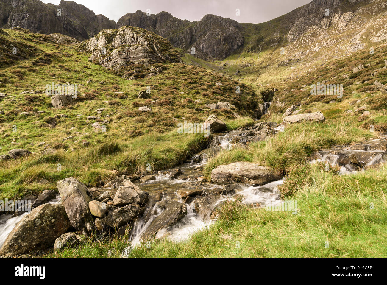 Cwm idwal wales hi-res stock photography and images - Alamy
