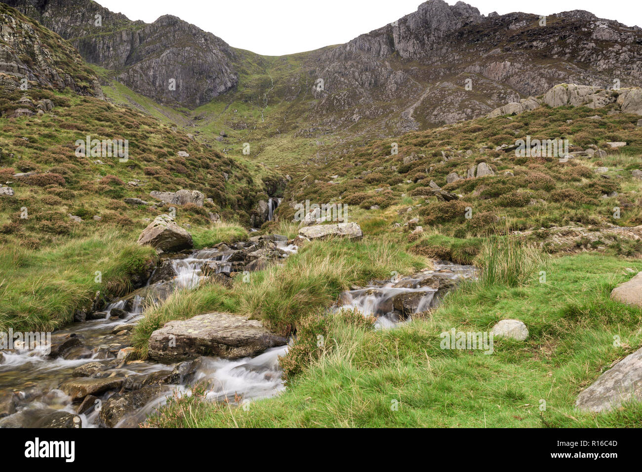 Cwm idwal wales hi-res stock photography and images - Alamy