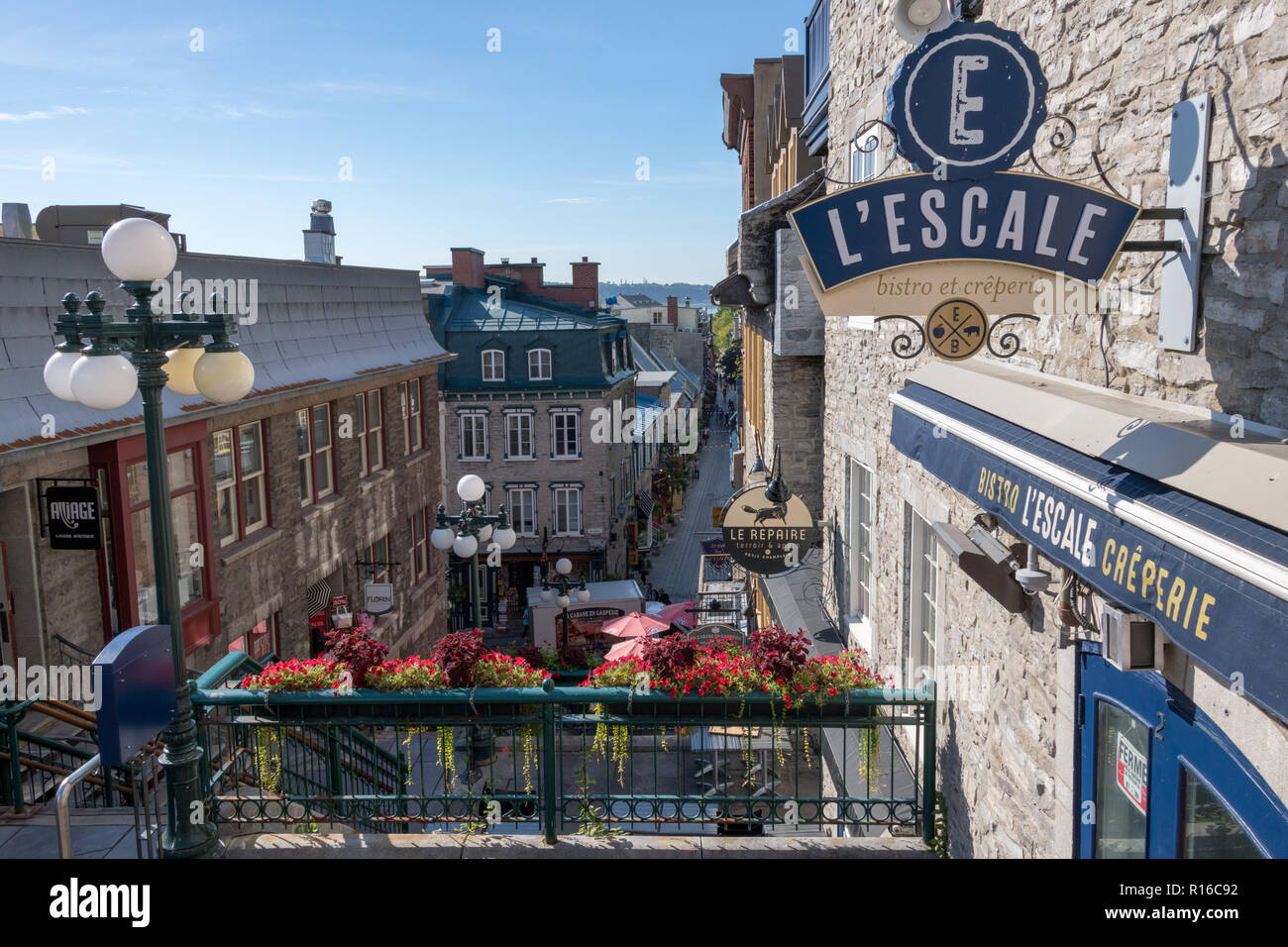 Old town old quebec city hi-res stock photography and images - Alamy