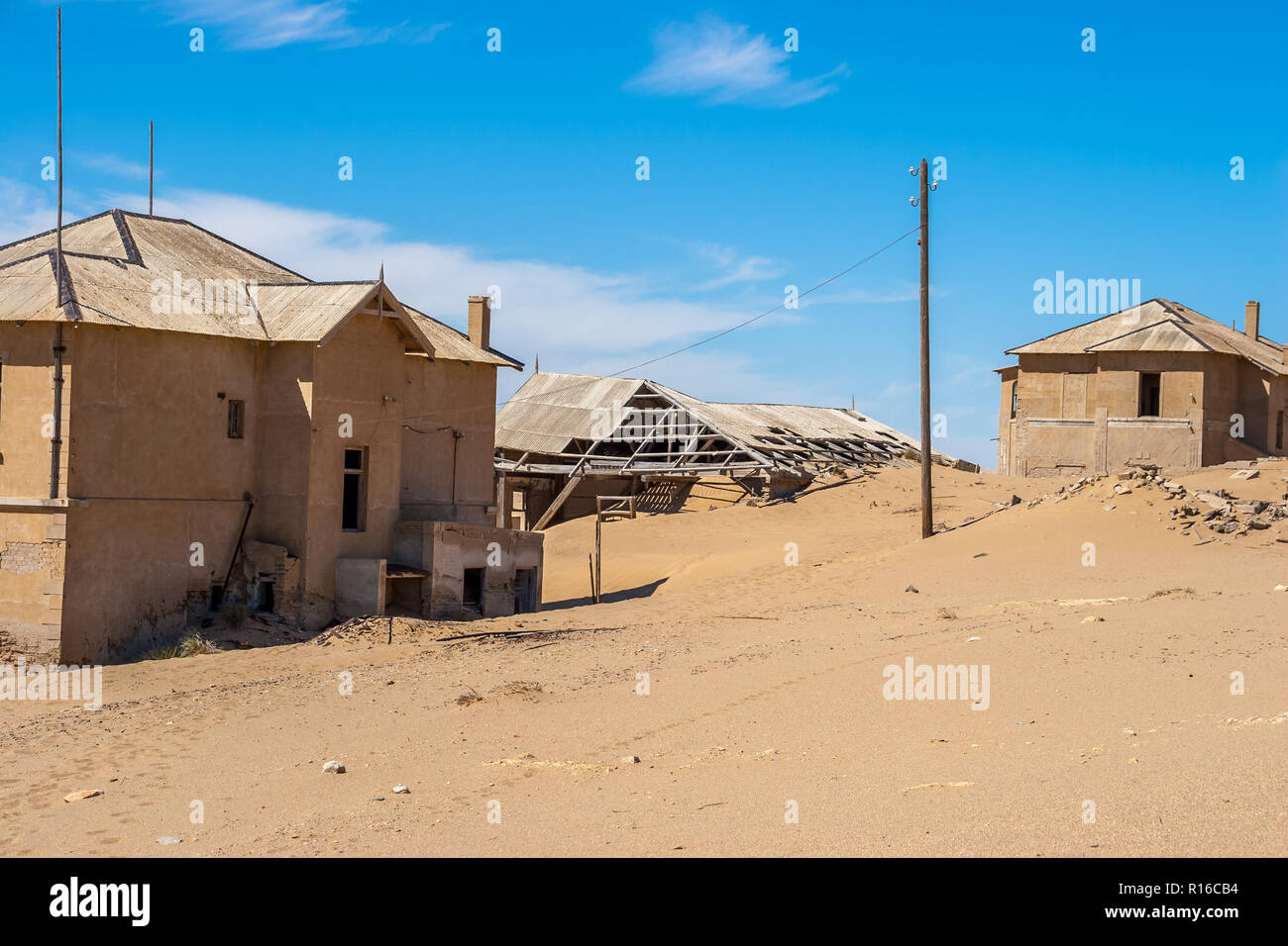 Kolmanskuppe, a ghost town on the Namibian Skeleton coast that had it ...