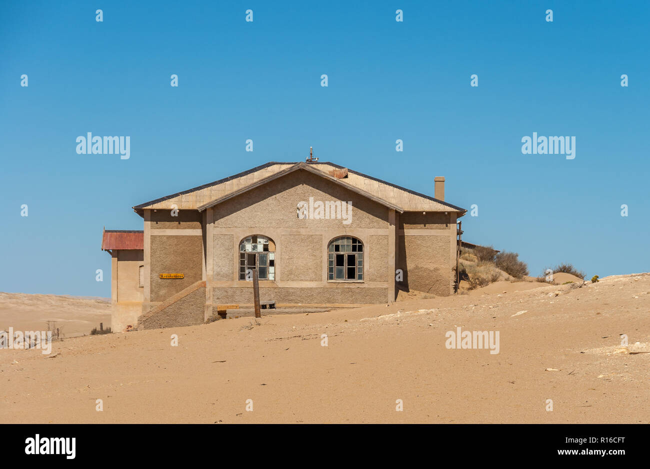 Kolmanskuppe, a ghost town on the Namibian Skeleton coast that had it ...
