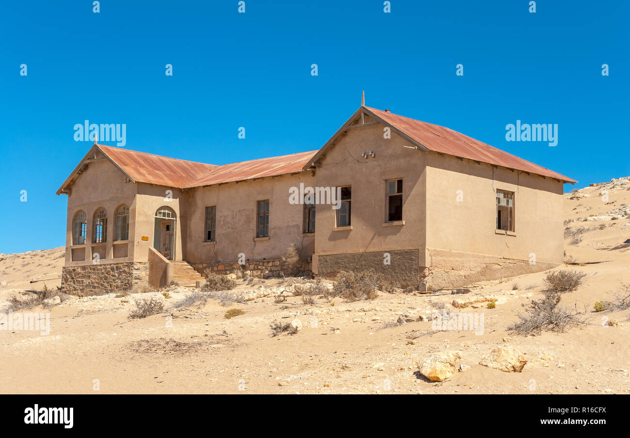 Kolmanskuppe, a ghost town on the Namibian Skeleton coast that had it ...