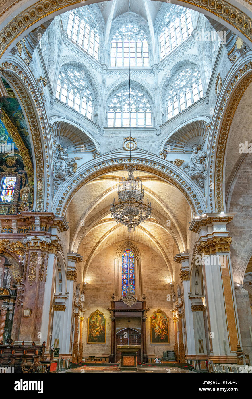 Octagon chapel hi-res stock photography and images - Alamy