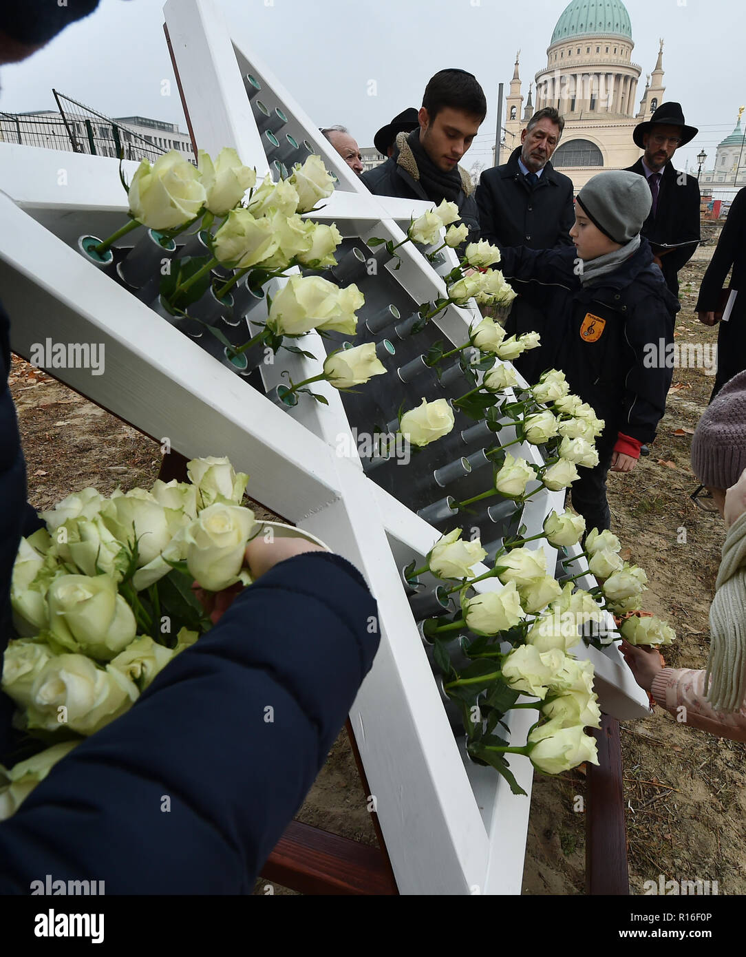 Potsdam, Germany. 09th Nov, 2018. In memory of the victims of the 1938 ...