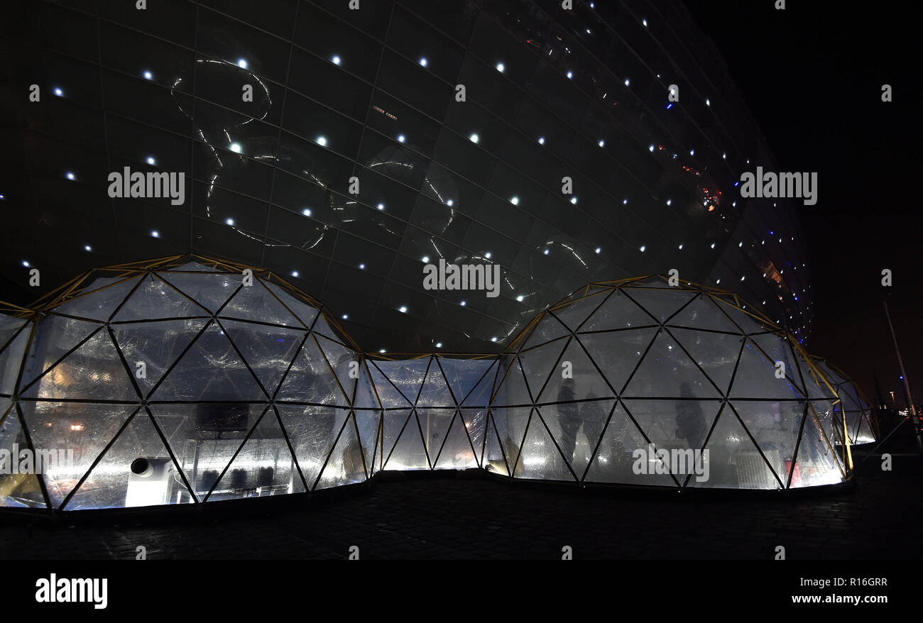 Interconnected domes hi-res stock photography and images - Alamy