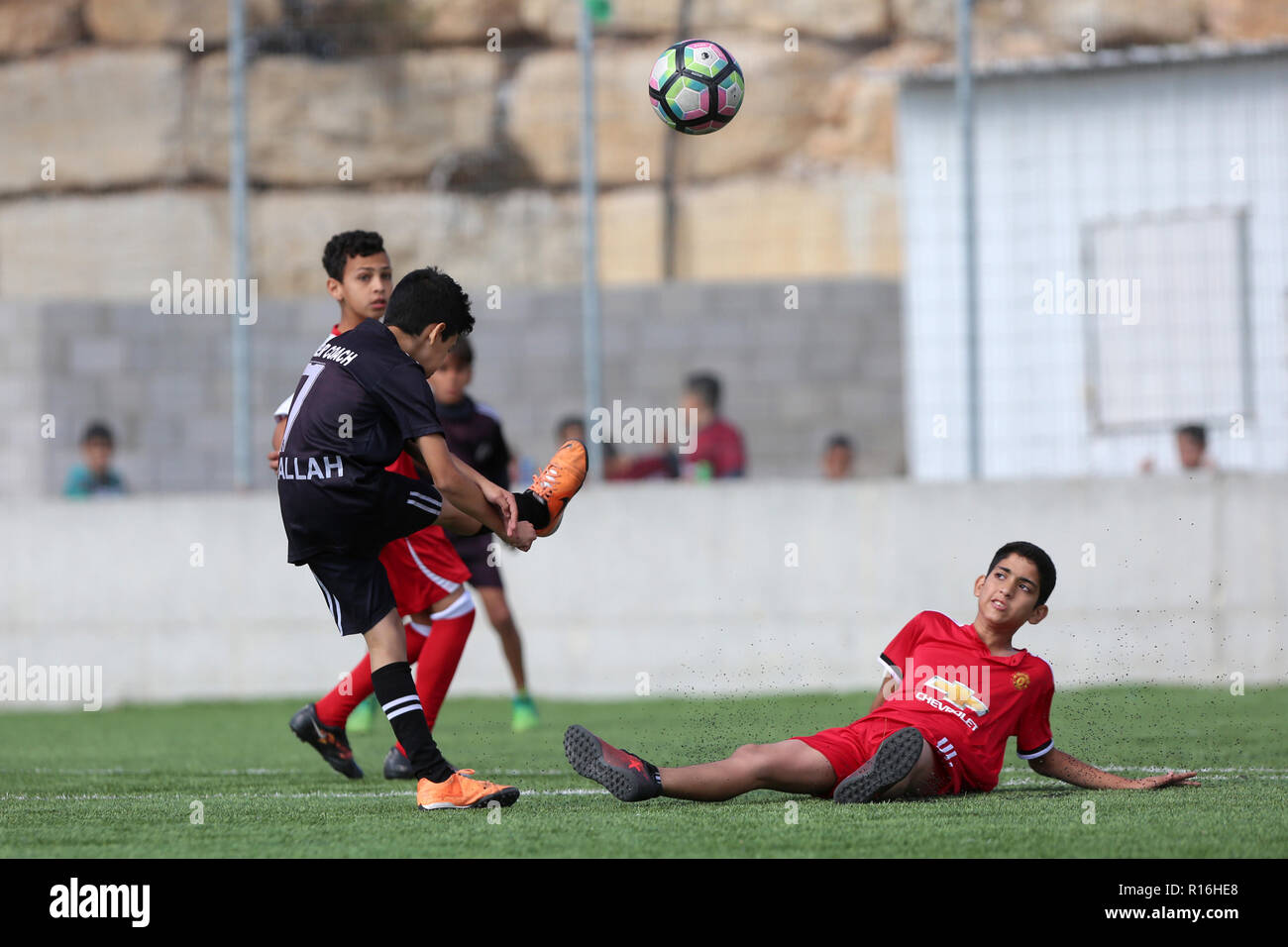 Ramallah, West Bank, Palestinian Territory. 9th Nov, 2018. Palestinian ...