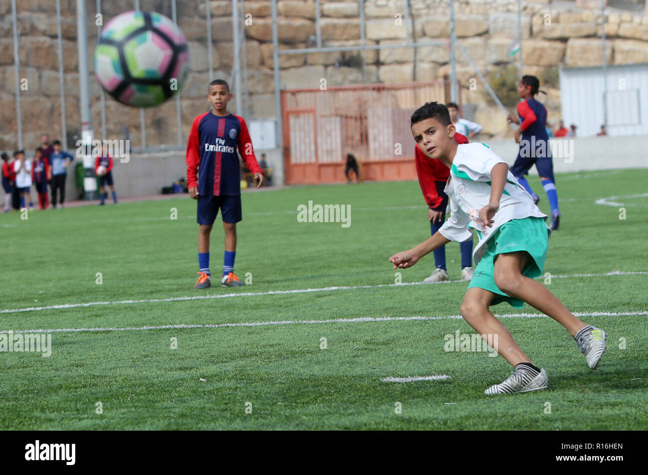 Ramallah, West Bank, Palestinian Territory. 9th Nov, 2018. Palestinian ...