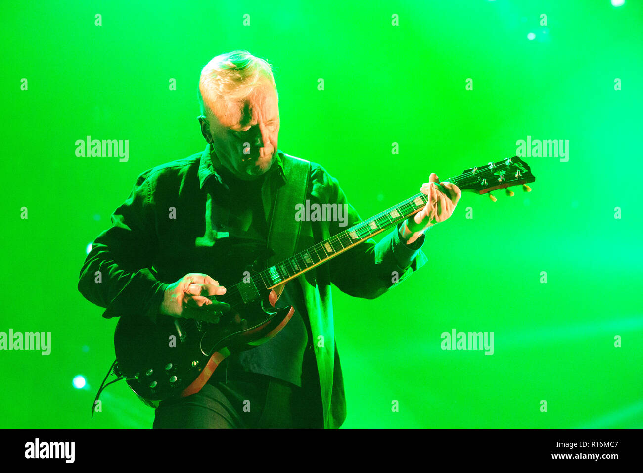 Phil sumner hi-res stock photography and images - Alamy