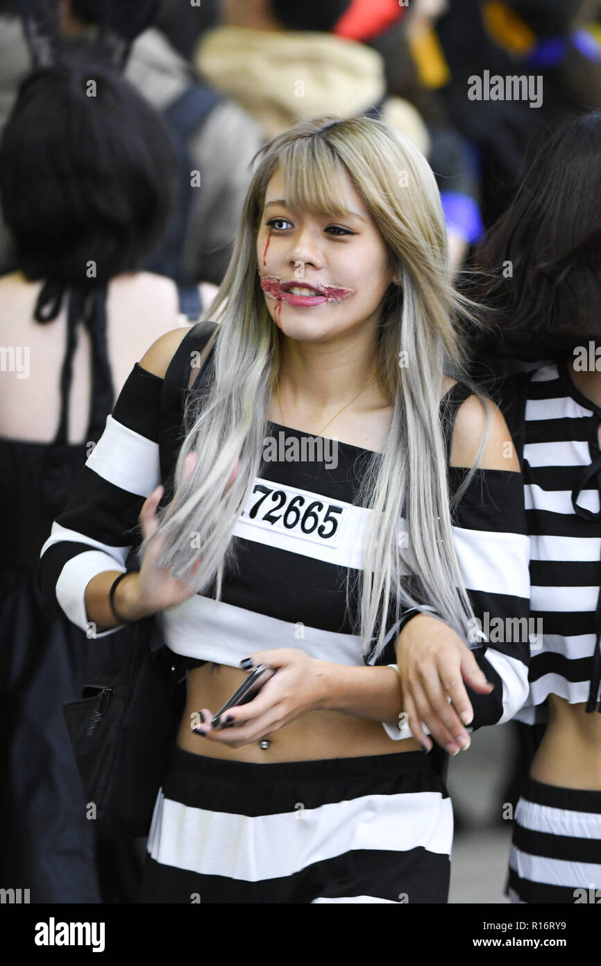Shibuya, Tokyo, Japan. 31st Oct, 2018. Halloween goers dress up on ...