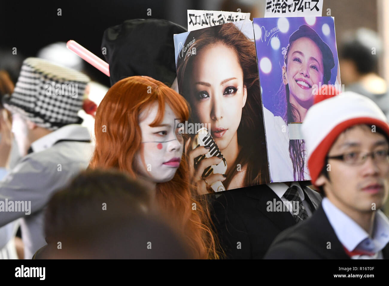 Shibuya, Tokyo, Japan. 31st Oct, 2018. Halloween goers dress up on ...