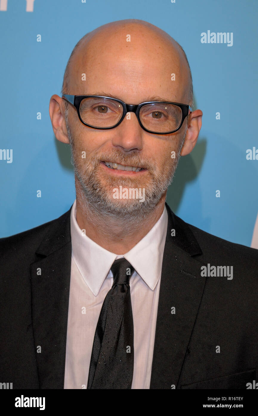 Humane society of the united states hi-res stock photography and images ...