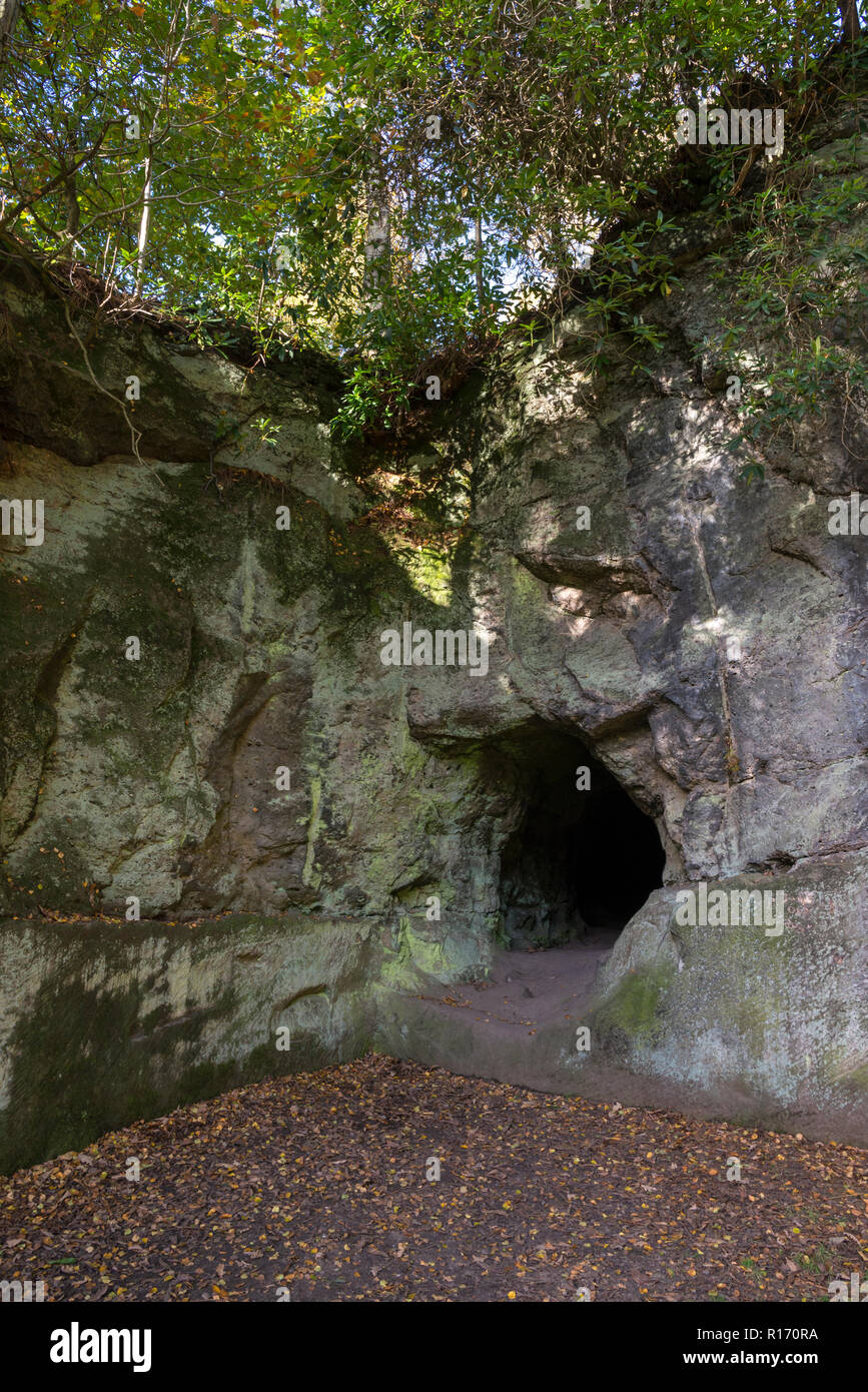 Hermits cave hi-res stock photography and images - Alamy