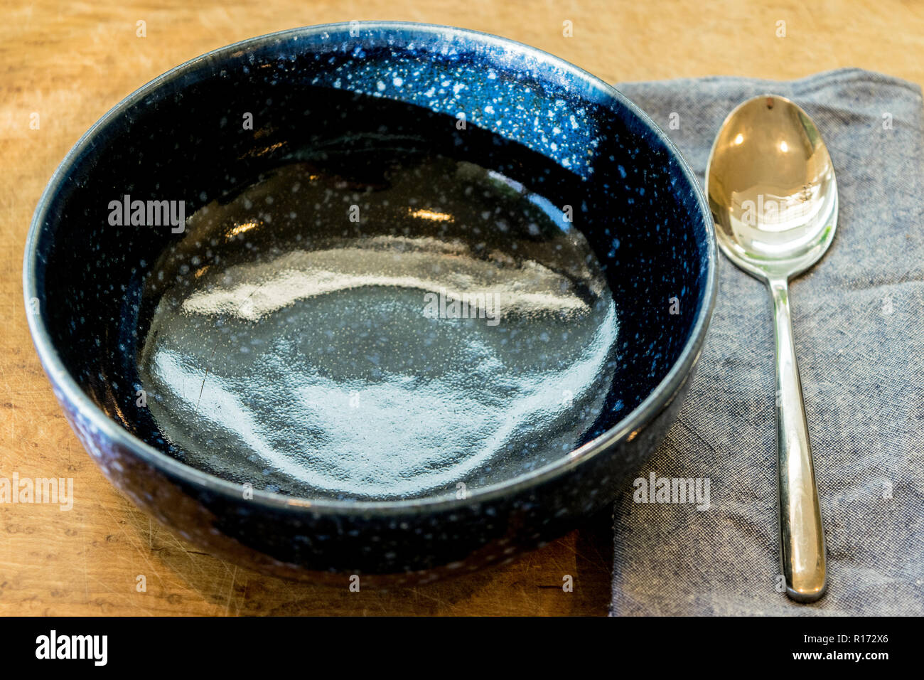 Cereal bowl empty hi-res stock photography and images - Alamy