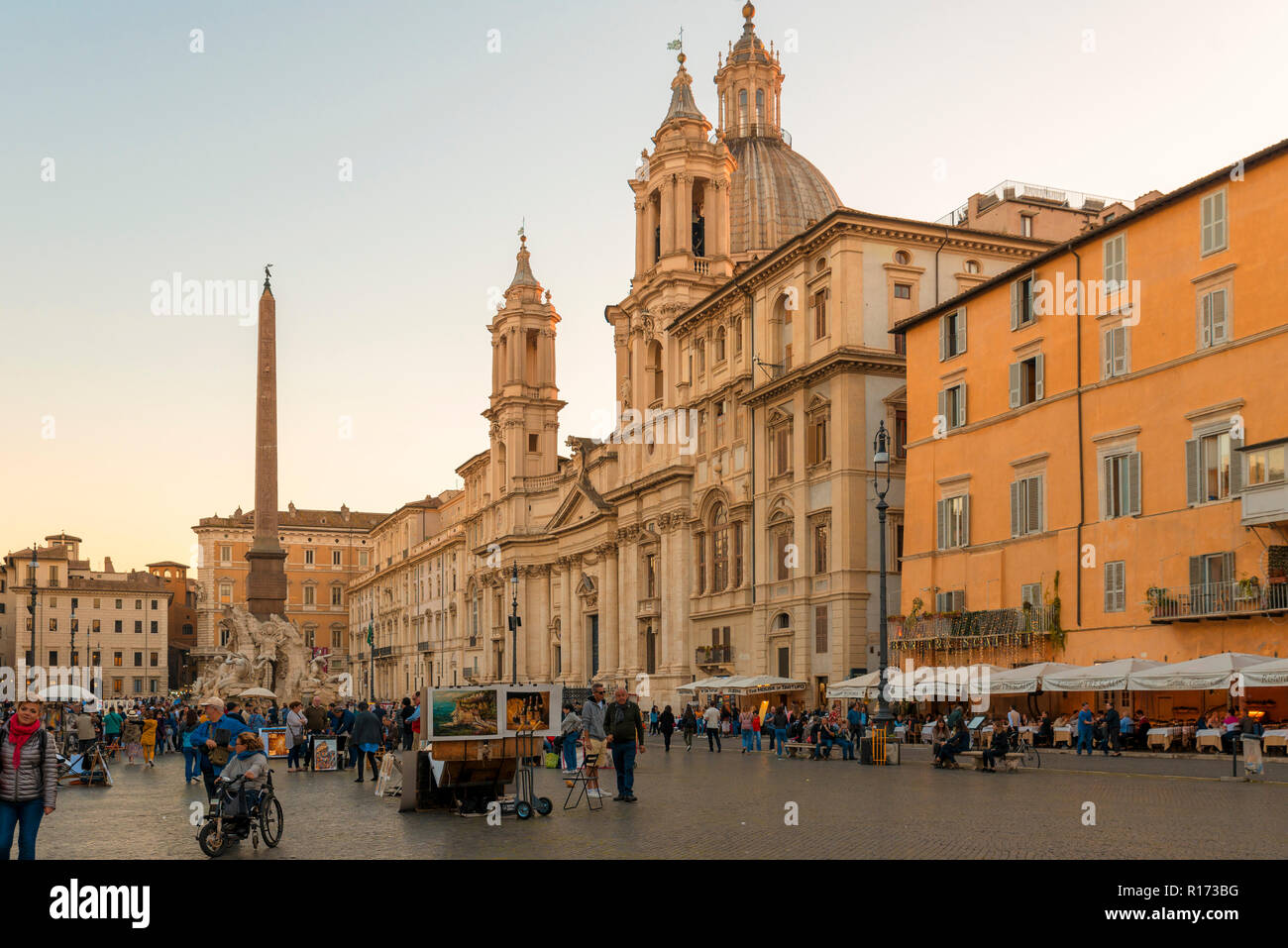 ROME, ITALY - OCTOBER 24, 2018: Piazza Navona. Elegant square dating ...