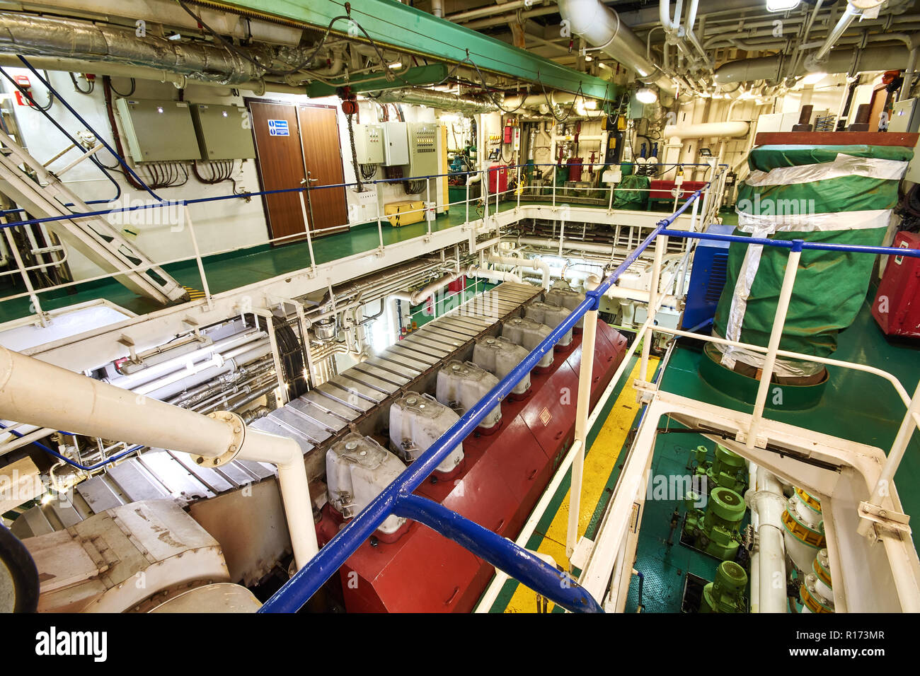 Merchant ship engine room hi-res stock photography and images - Alamy