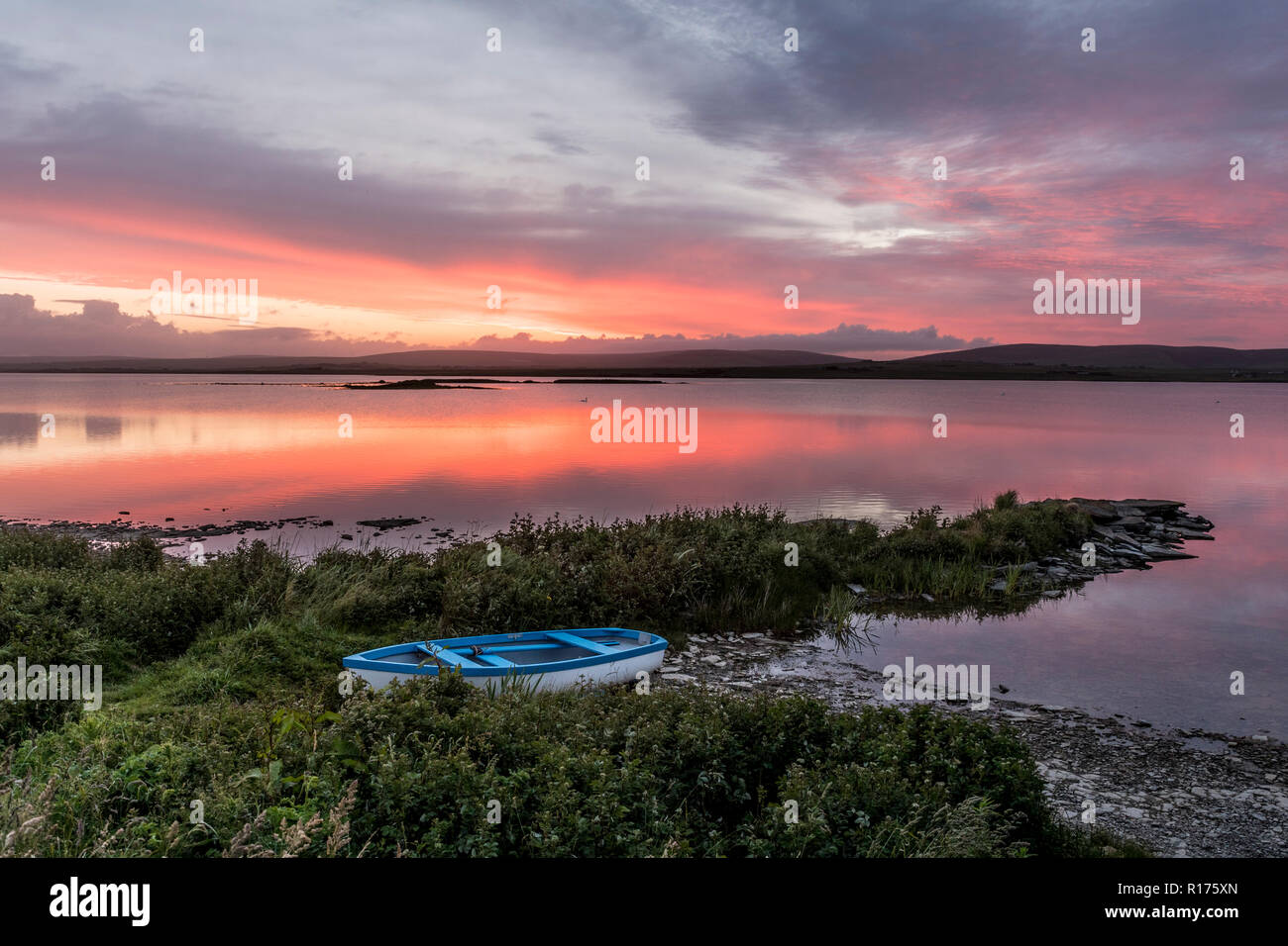 Loch of harray hi-res stock photography and images - Alamy