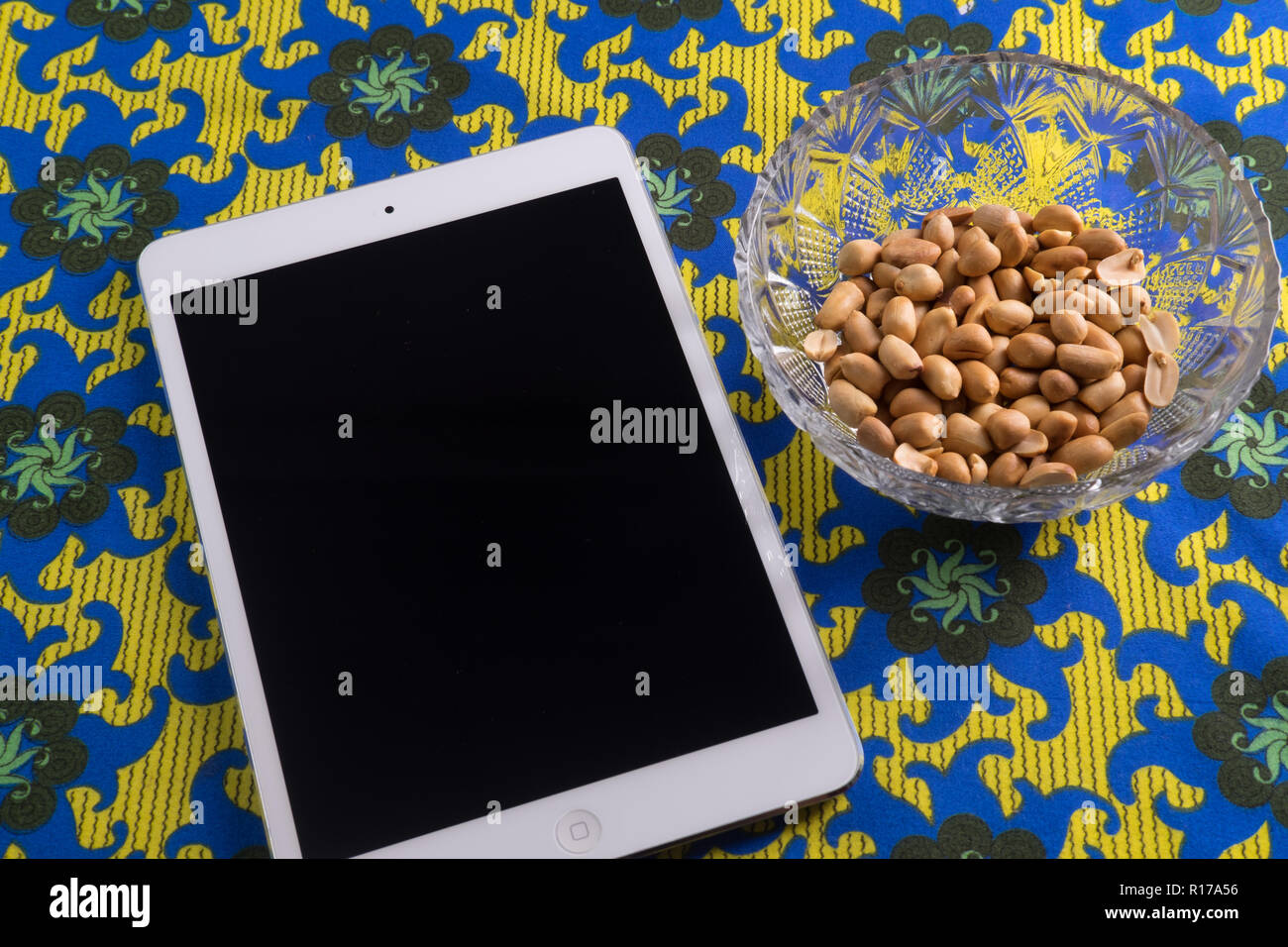Ipad isolated table hi-res stock photography and images - Alamy