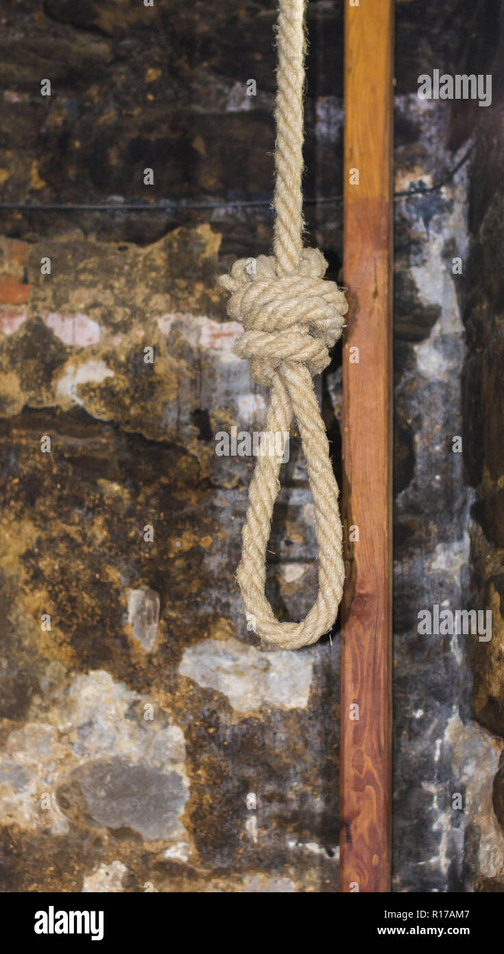 Rope loop in empty interior hi-res stock photography and images - Alamy