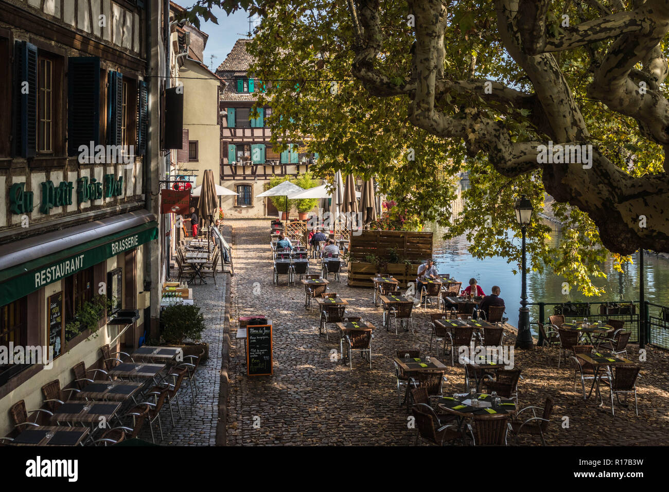 Street cafe strasbourg france hi-res stock photography and images - Alamy