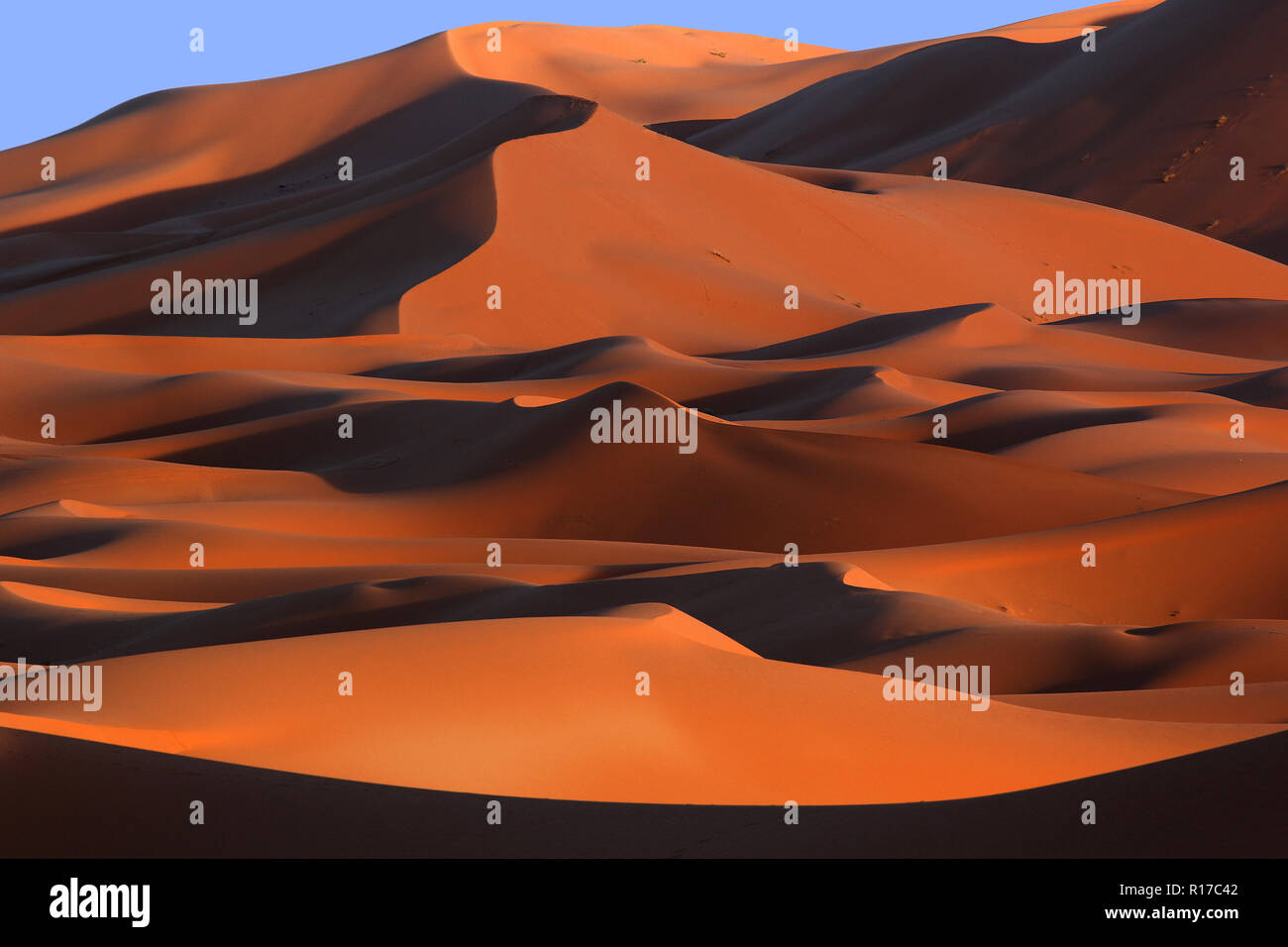 Smooth sand morocco hi-res stock photography and images - Alamy