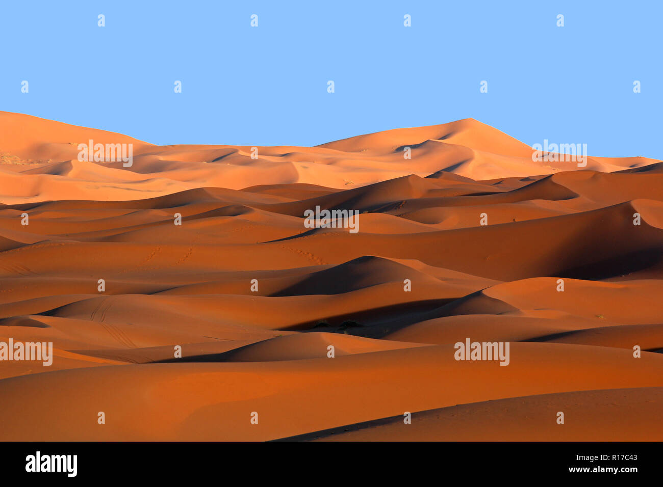 Smooth sand morocco hi-res stock photography and images - Alamy