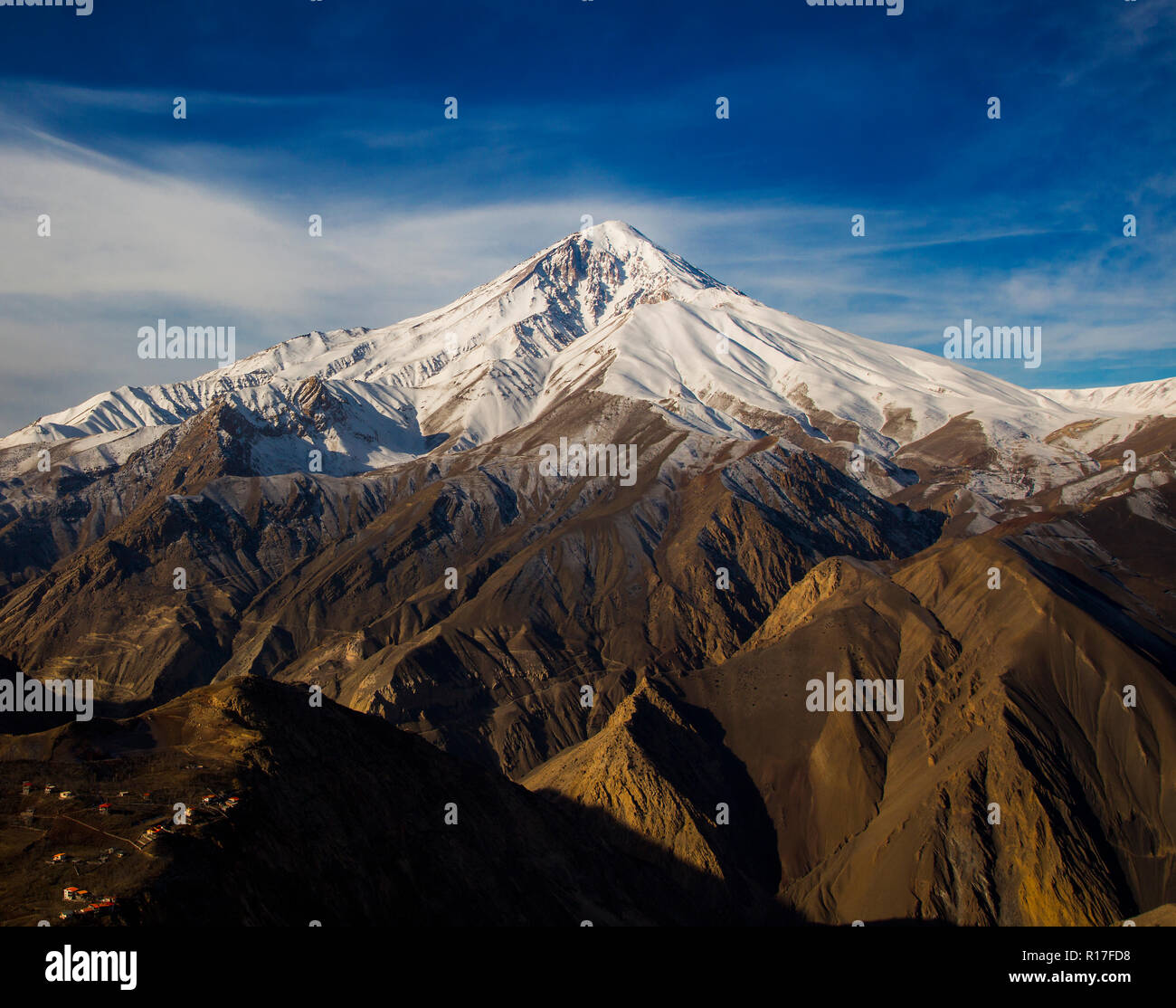 Iran mountains hi-res stock photography and images - Alamy