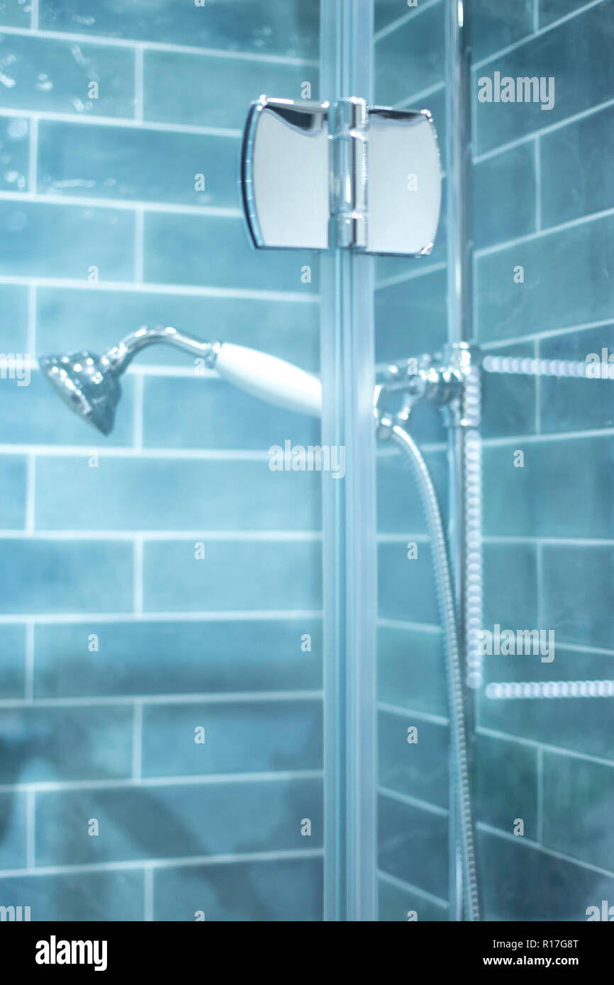 Shower head display hi-res stock photography and images - Alamy