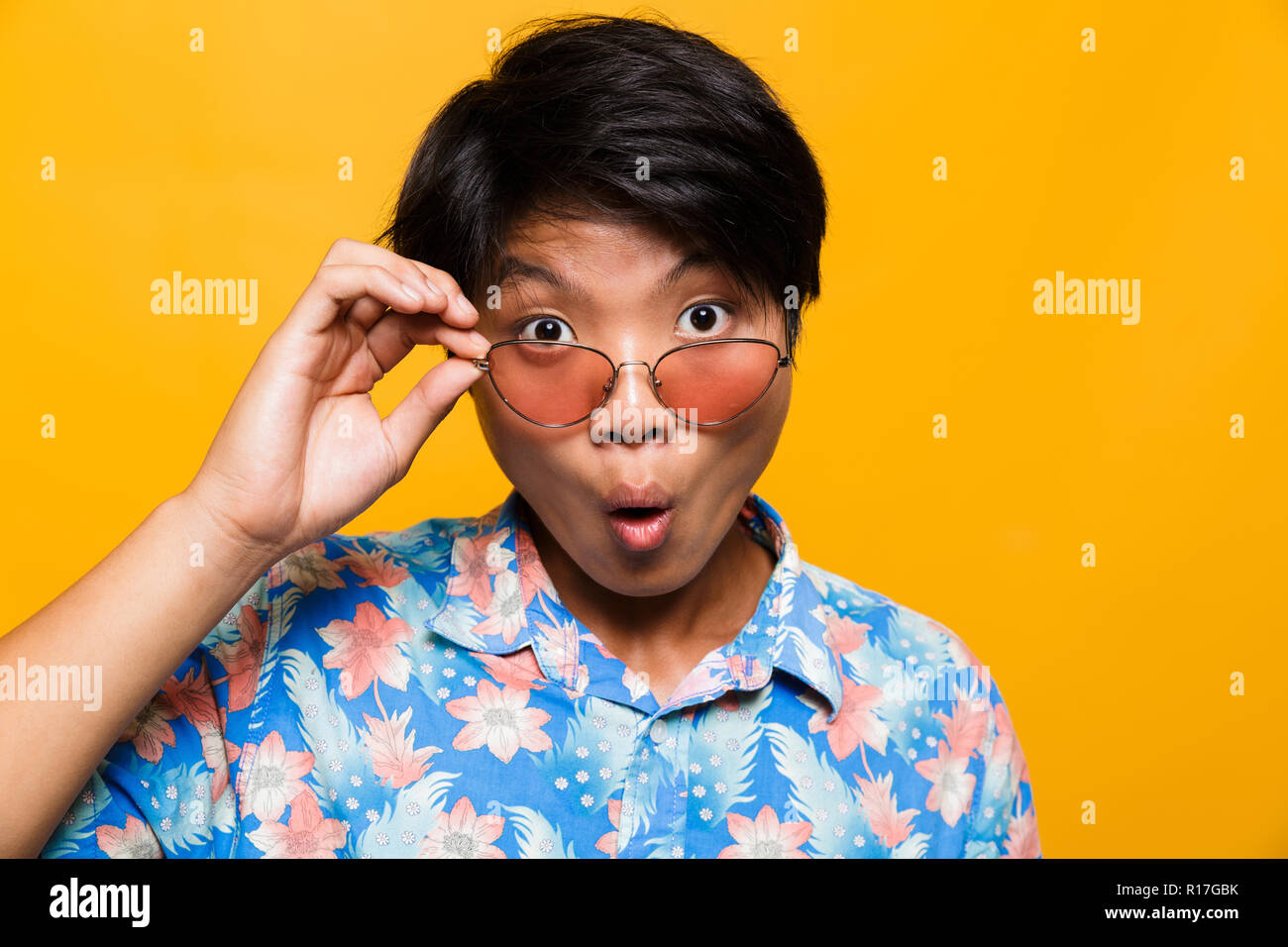 Shocked looking japanese man hi-res stock photography and images - Alamy