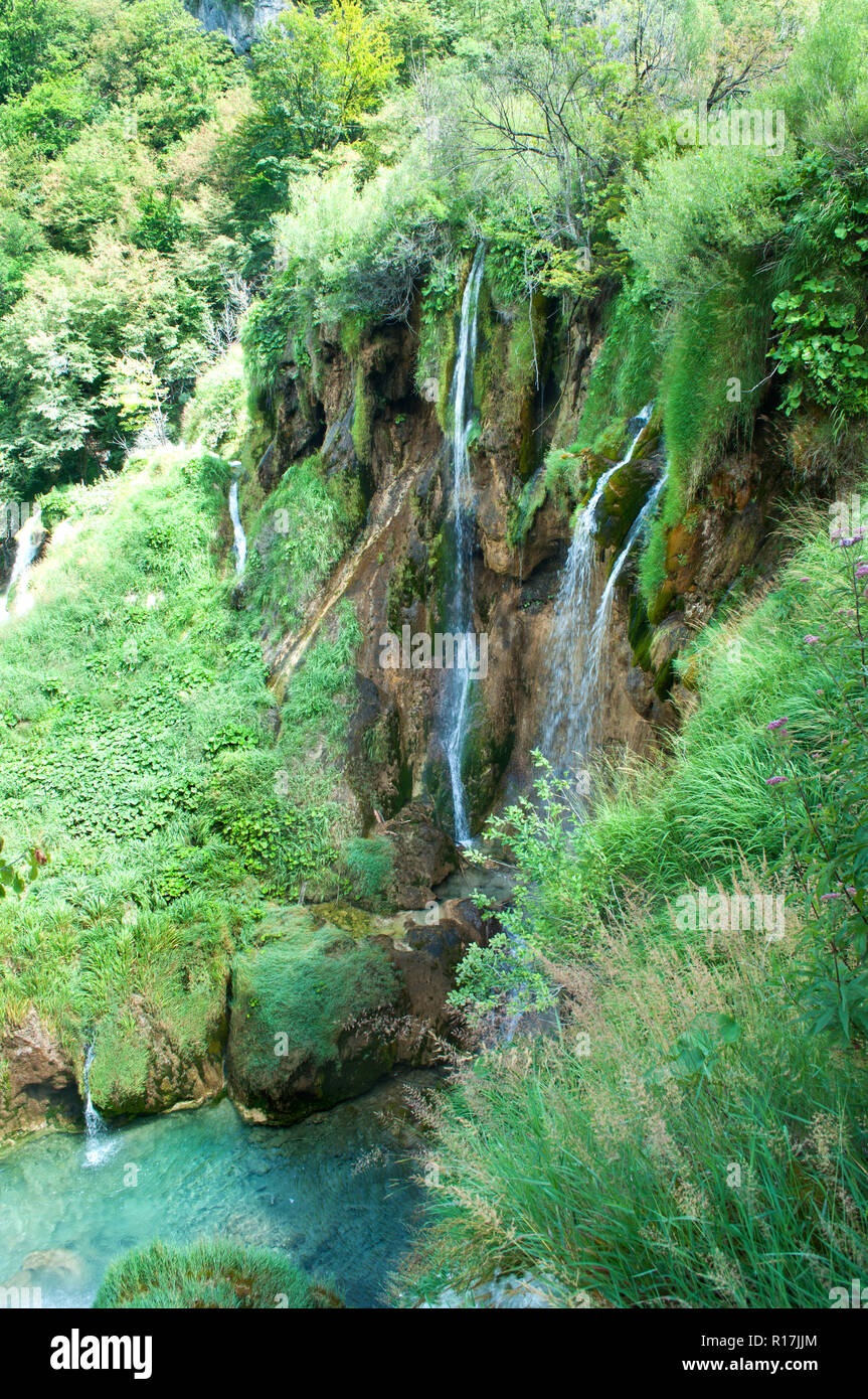 Huge lakes hi-res stock photography and images - Alamy