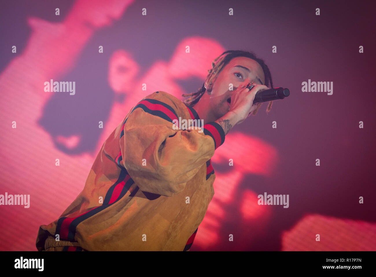 Napoli, Jarvis Island. 08th Nov, 2018. The Italian-Tunisian rapper ...