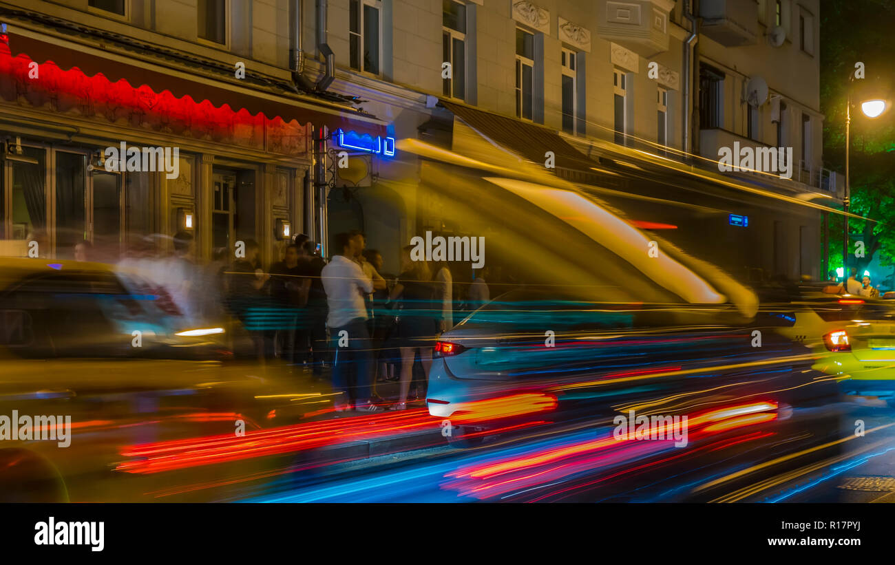 Time lapse street hi-res stock photography and images - Alamy