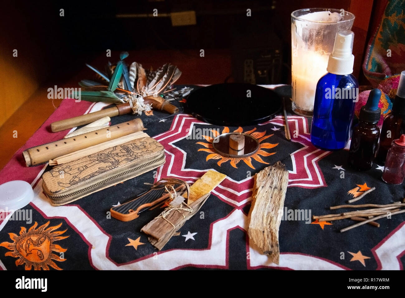 Monkey frog medicine hi-res stock photography and images - Alamy