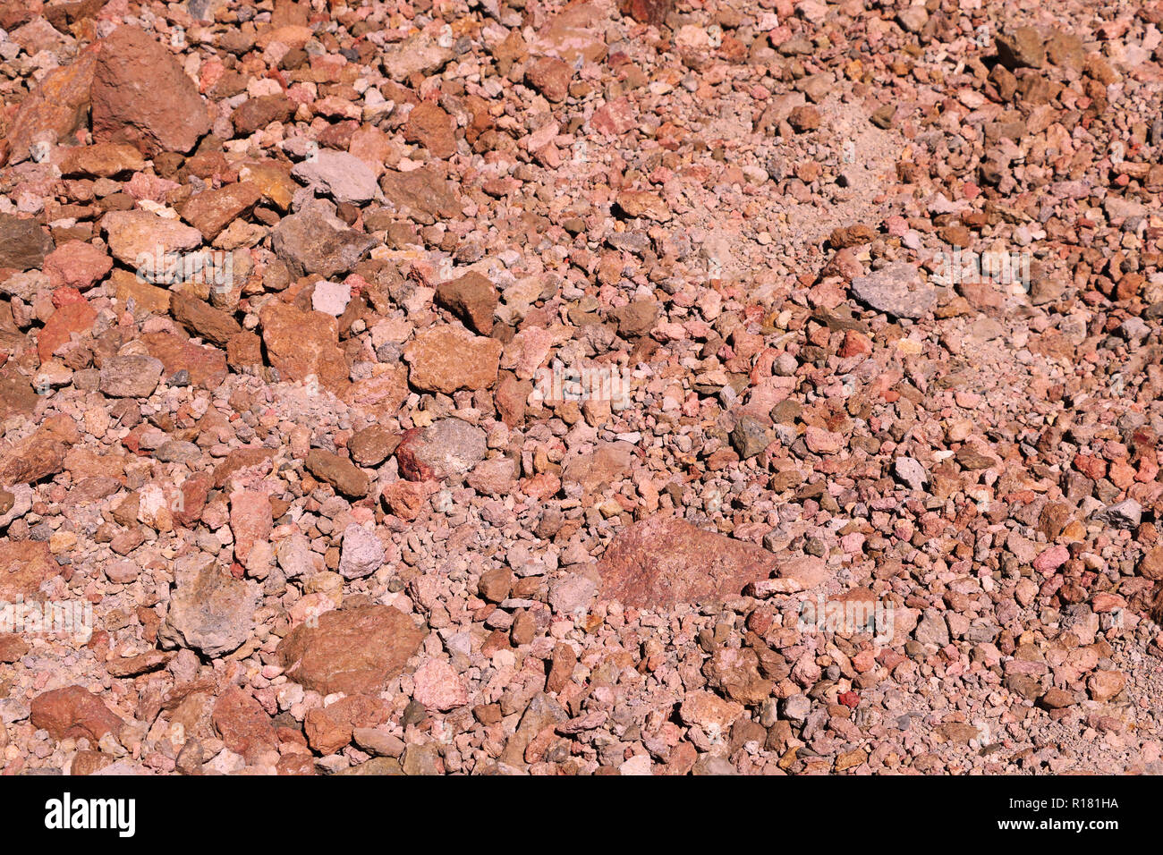 Red laterite soil hi-res stock photography and images - Alamy