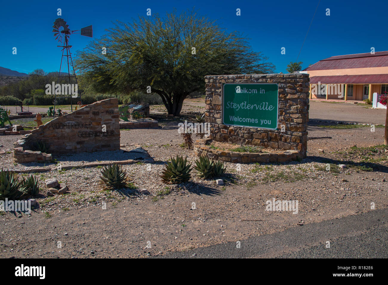 The tine town of Steytlerville, Eastern Cape, South Africa Stock Photo ...