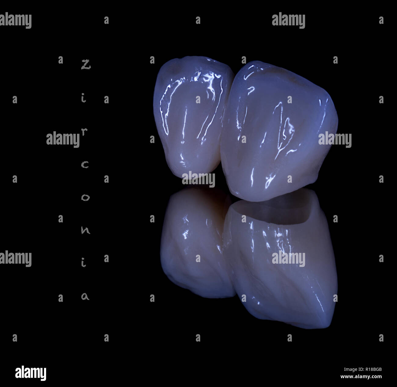 Zirconia teeth hi-res stock photography and images - Alamy