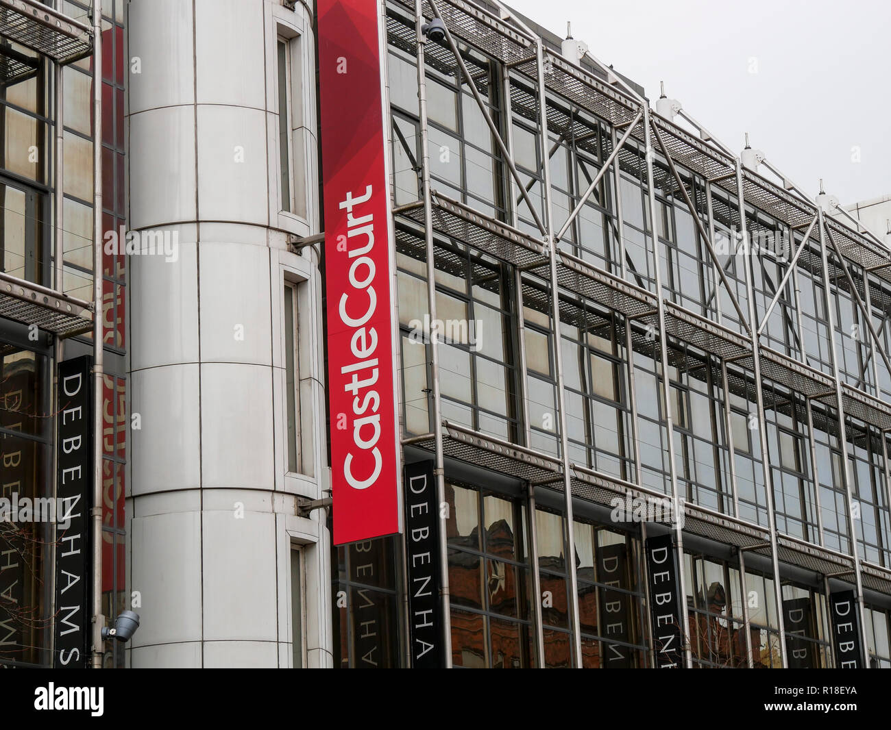 Castlecourt Shopping Centre Belfast Stock Photos & Castlecourt Shopping ...