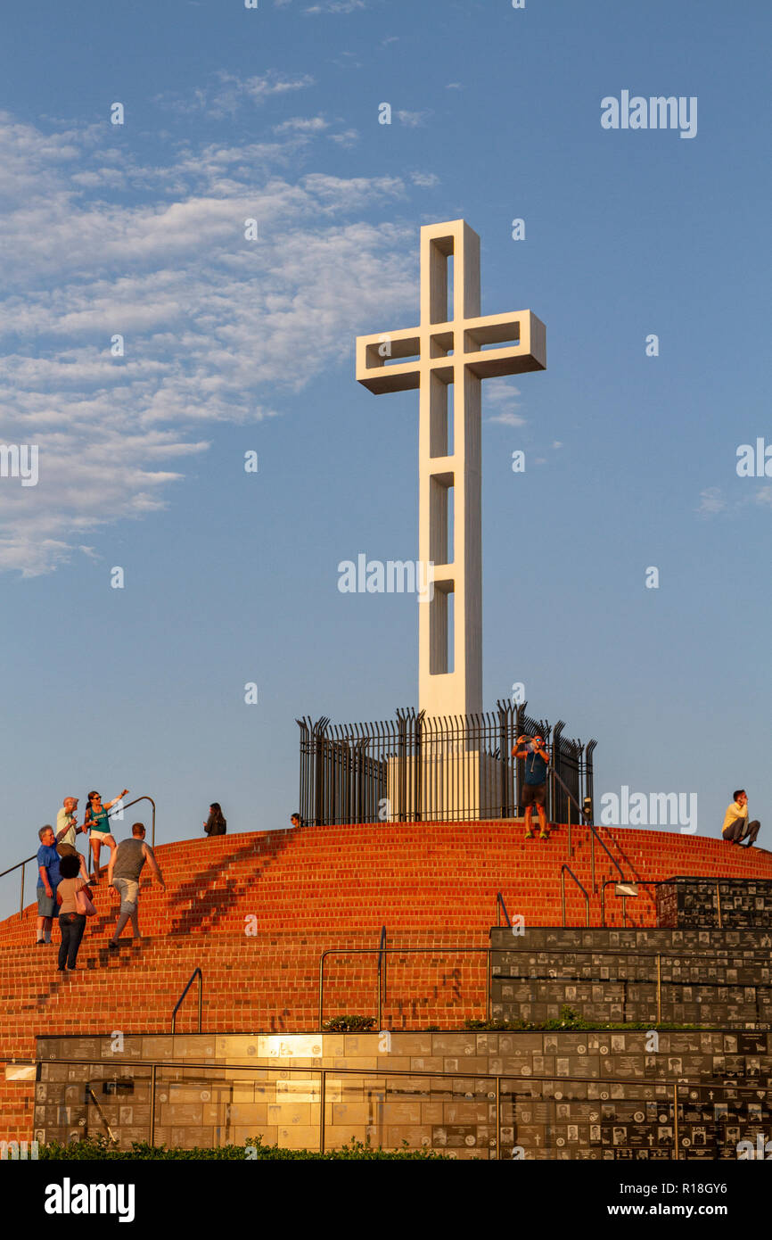 The Mt Soledad National Veterans Memorial, La Jolla, CA, United States ...
