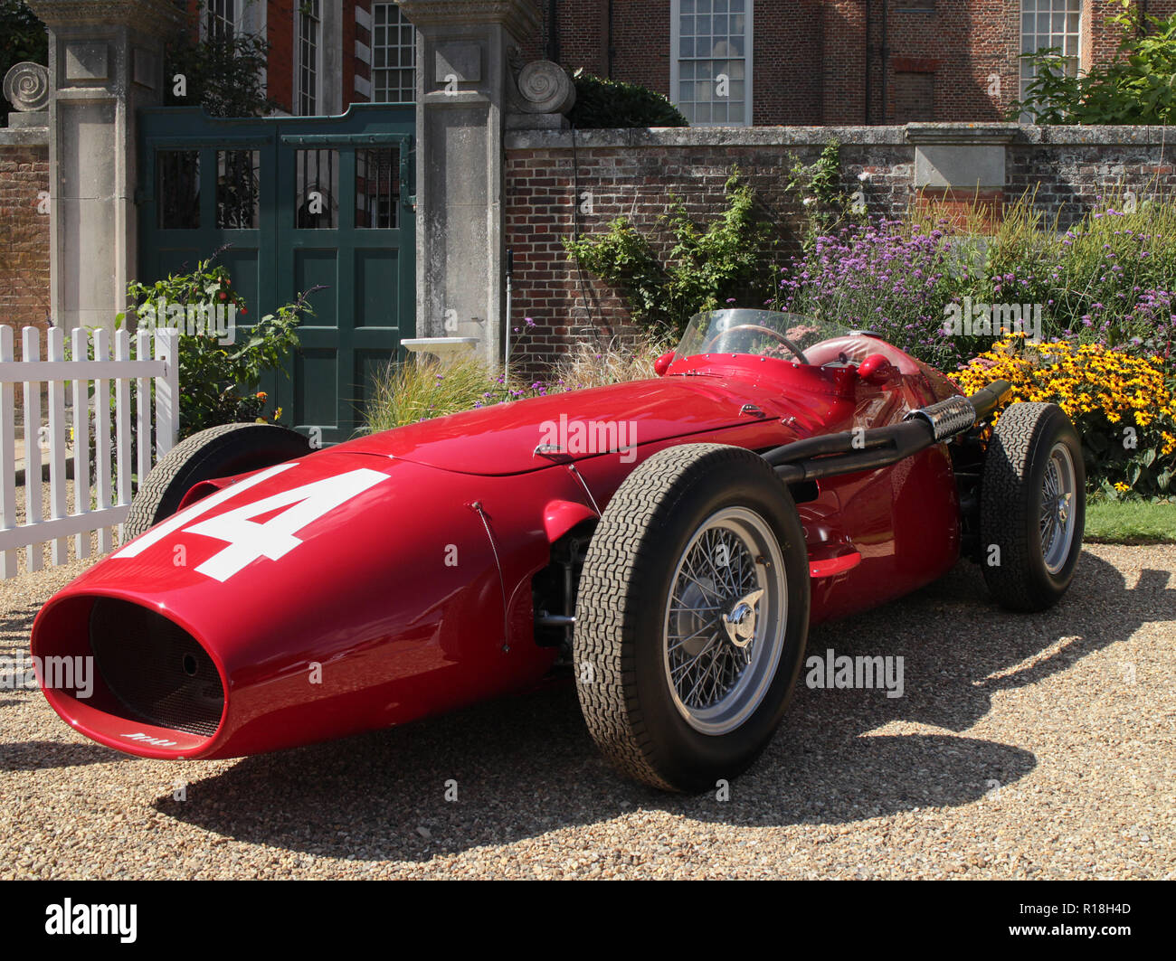 Maserati 250f hi-res stock photography and images - Alamy
