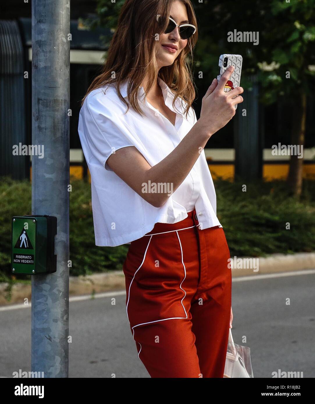 Grace elizabeth model hi-res stock photography and images - Alamy